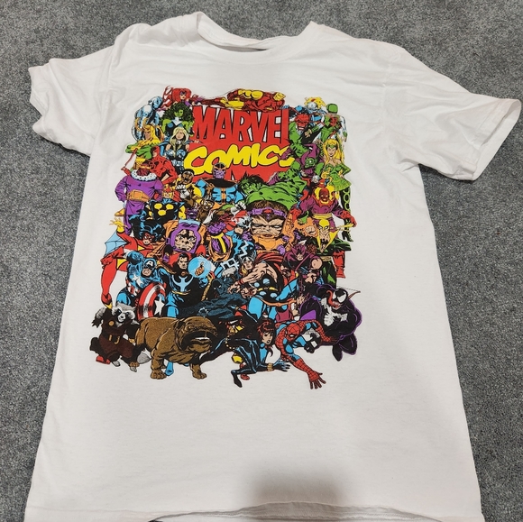 Marvel | Tops | Marvel Tshirt White Small | Poshmark